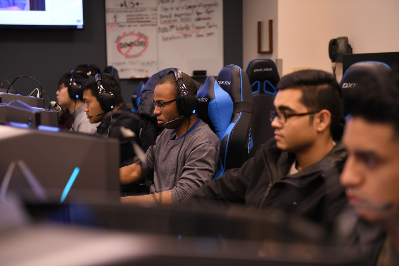 Student Life at DePaul | DePaul University, Chicago